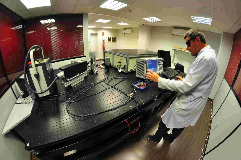 laboptica_lr - Lenz Instruments