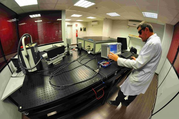 laboptica_lr - Lenz Instruments